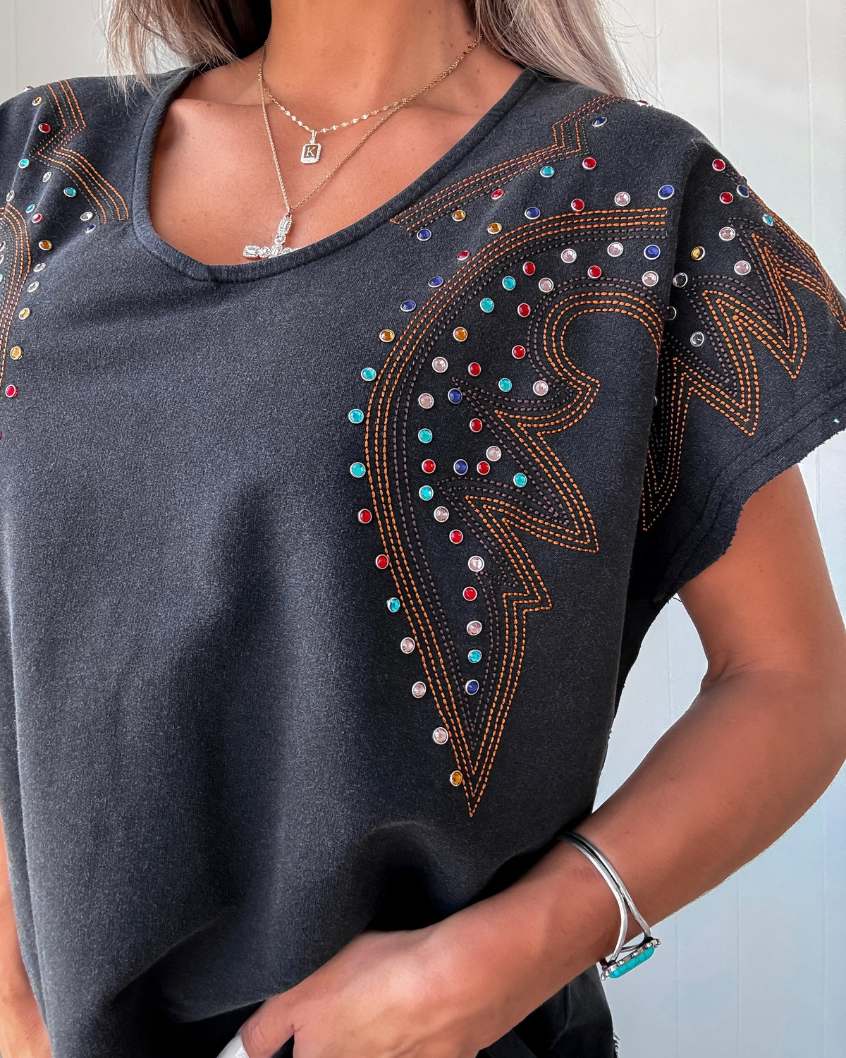 Western Stitch Studded Tee - Black | Bar T Boutique LLC